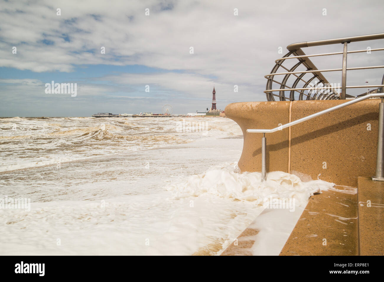 Blackpool, UK. 6th June 2015. UK weather news. A breezy, cool and sunny ...
