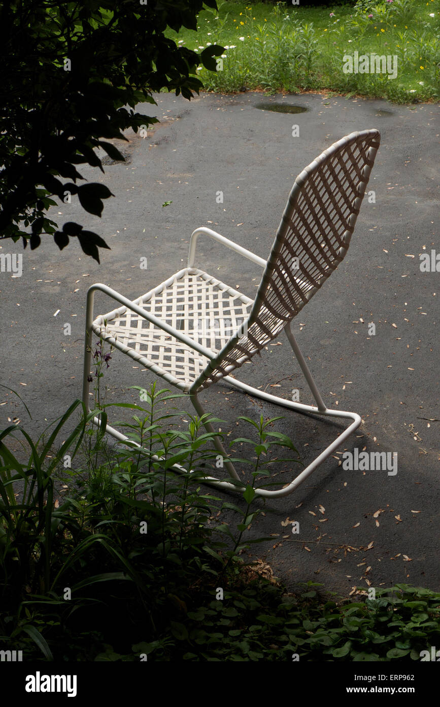 Webbing of chair hi-res stock photography and images - Alamy