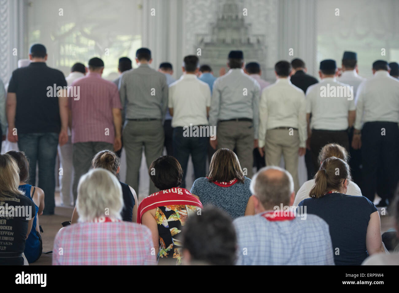 Islamic cultural centres hi-res stock photography and images - Alamy