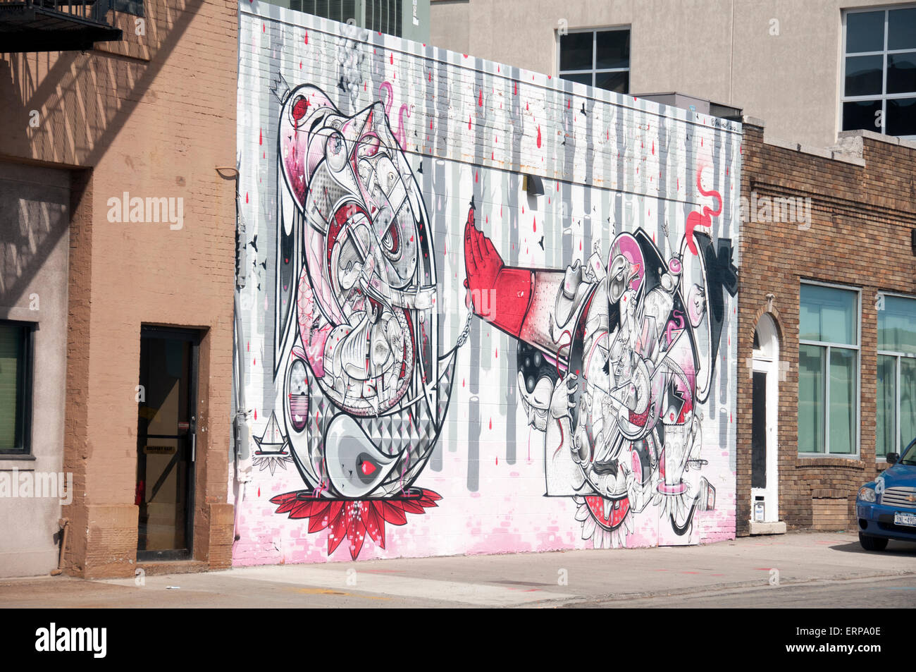 Fire escape graffiti hi-res stock photography and images - Alamy