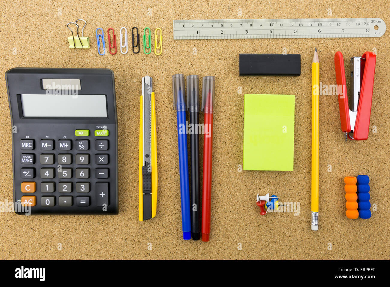 Clip board on desk hi-res stock photography and images - Alamy