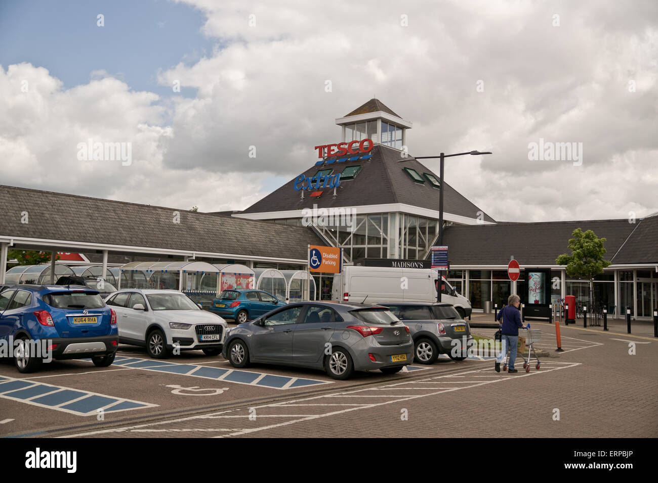 Tesco extra store Stock Photo - Alamy