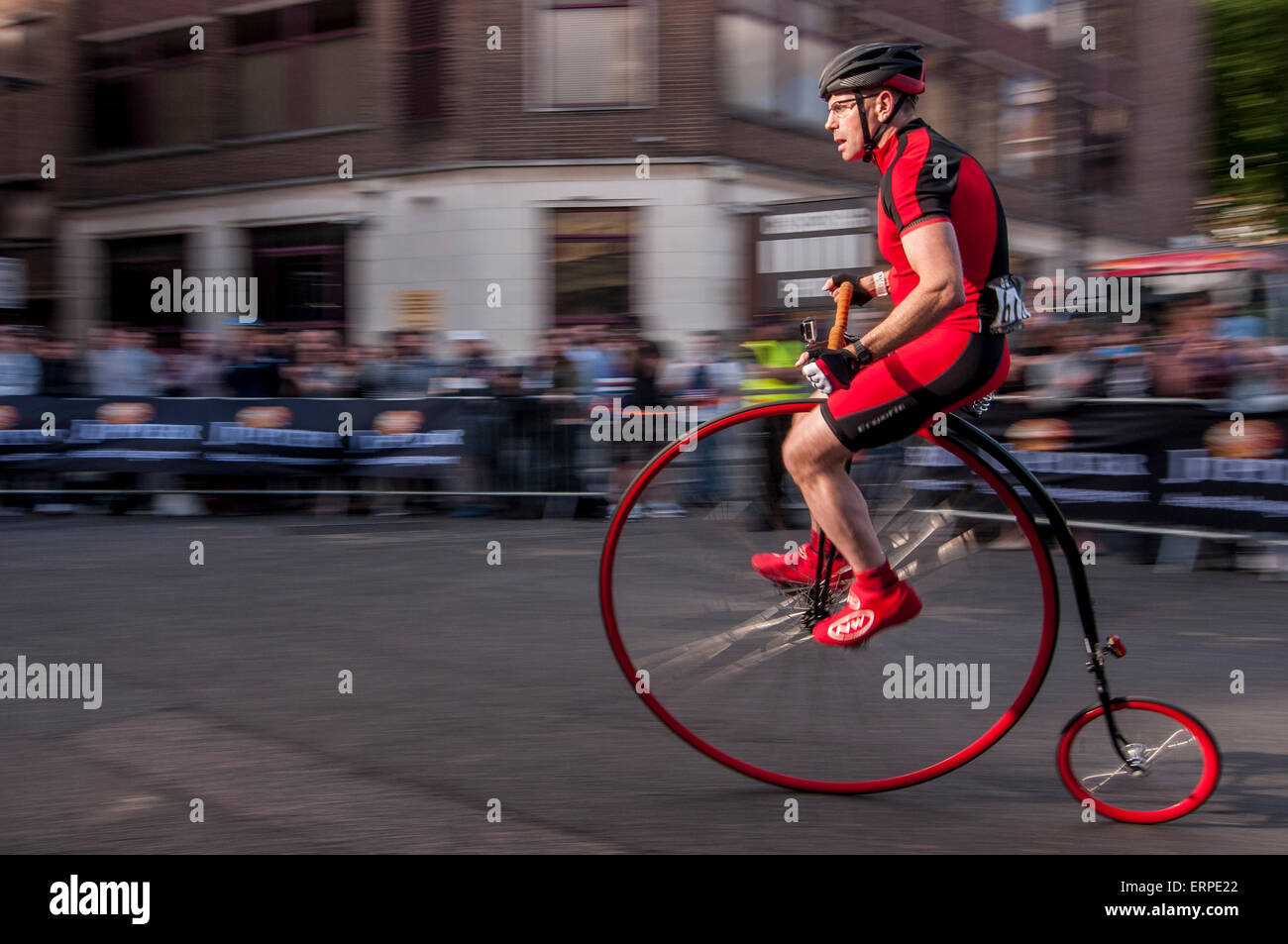Penny farthing cycle race hi-res stock photography and images - Alamy