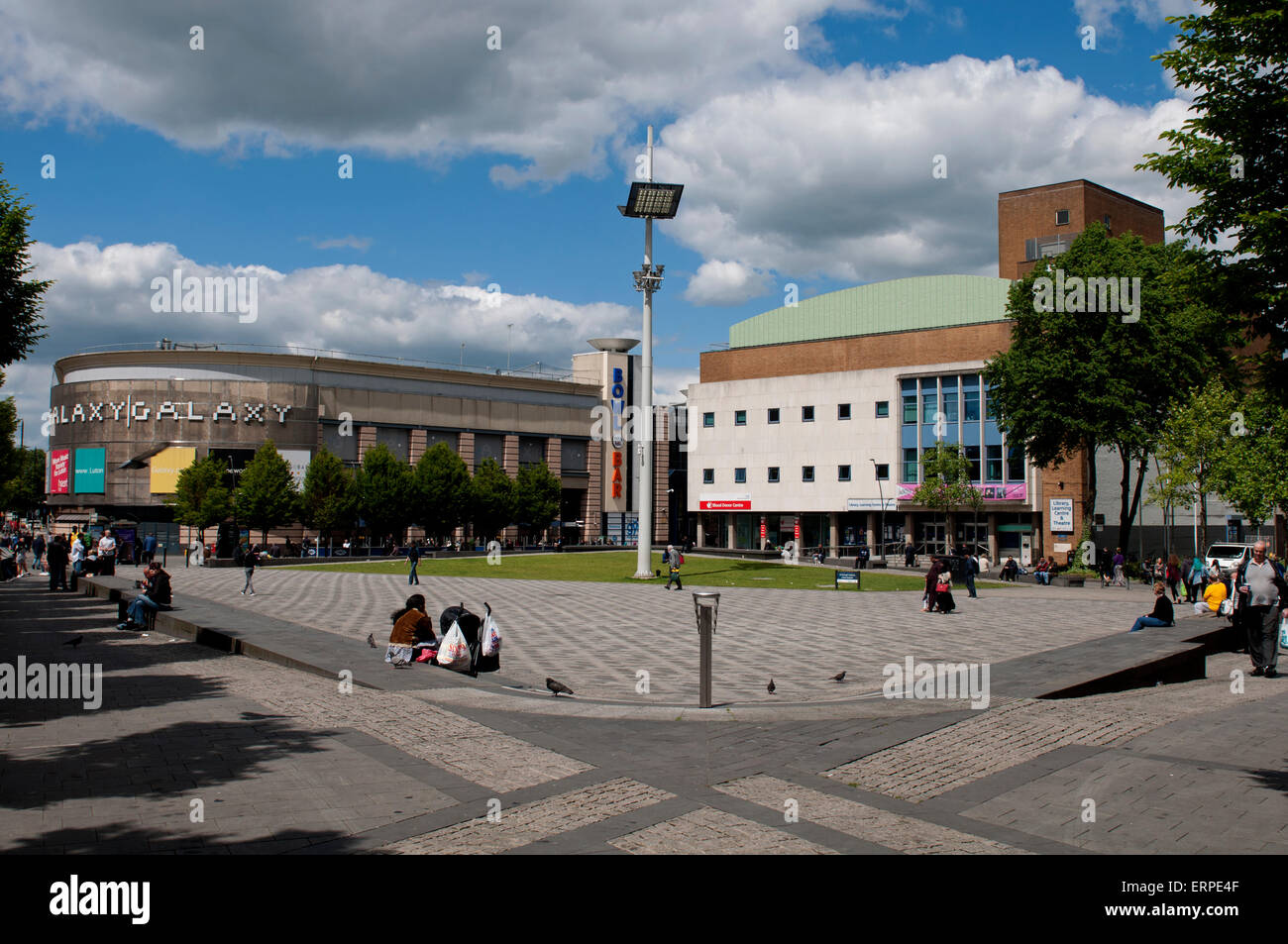 St. George`s Square, Luton, Bedfordshire, England, UK Stock Photo - Alamy