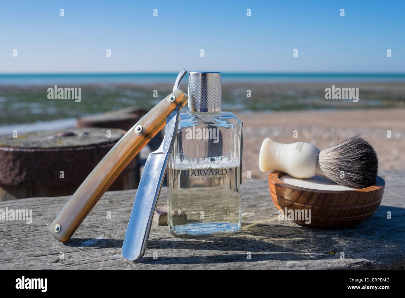 Cut Throat Razor High Resolution Stock Photography and Images - Alamy