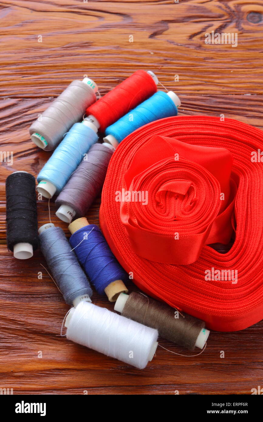 Sewing needle board hi-res stock photography and images - Alamy