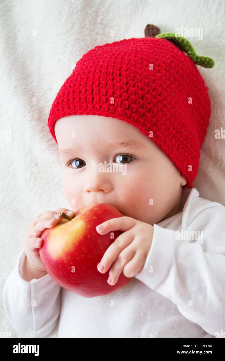 seven month old baby with apples Stock Photo - Alamy