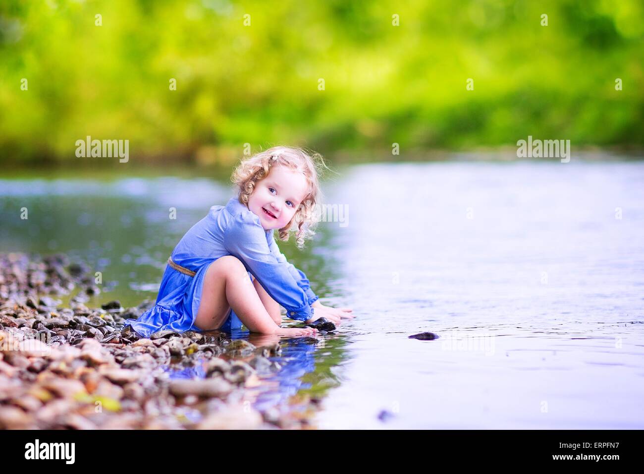 Throwing water girl hi-res stock photography and images - Alamy