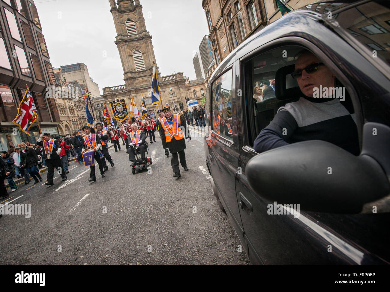 Orangemen and women march in controversial Orange Order event dubbed ...