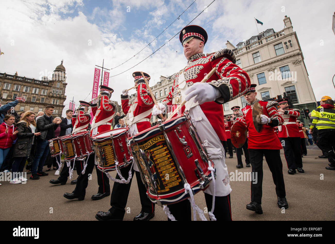 Orangemen hi-res stock photography and images - Alamy