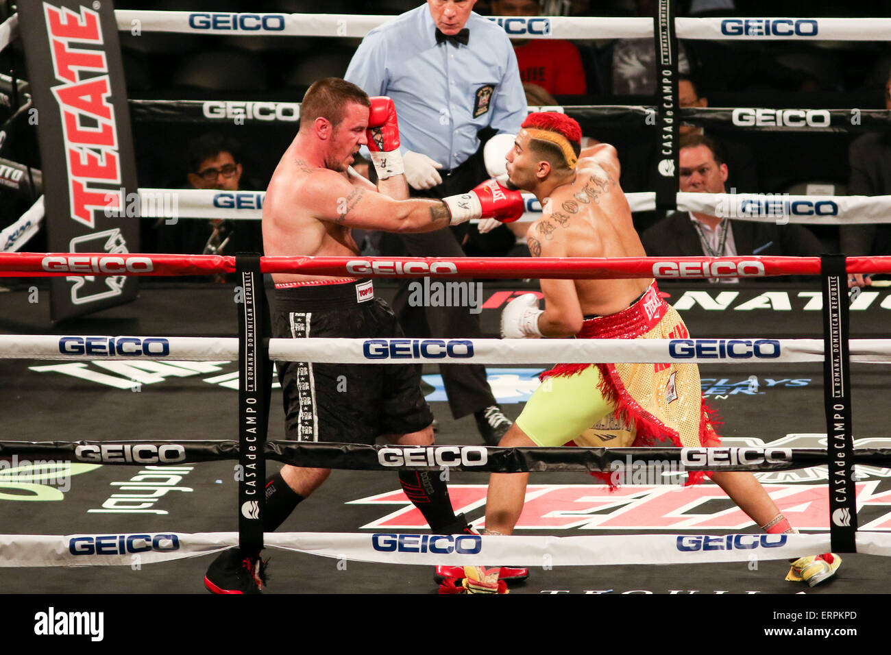 Brooklyn, New York, USA. 6th June, 2015. JUNIOR YOUNAN (yellow trunks ...