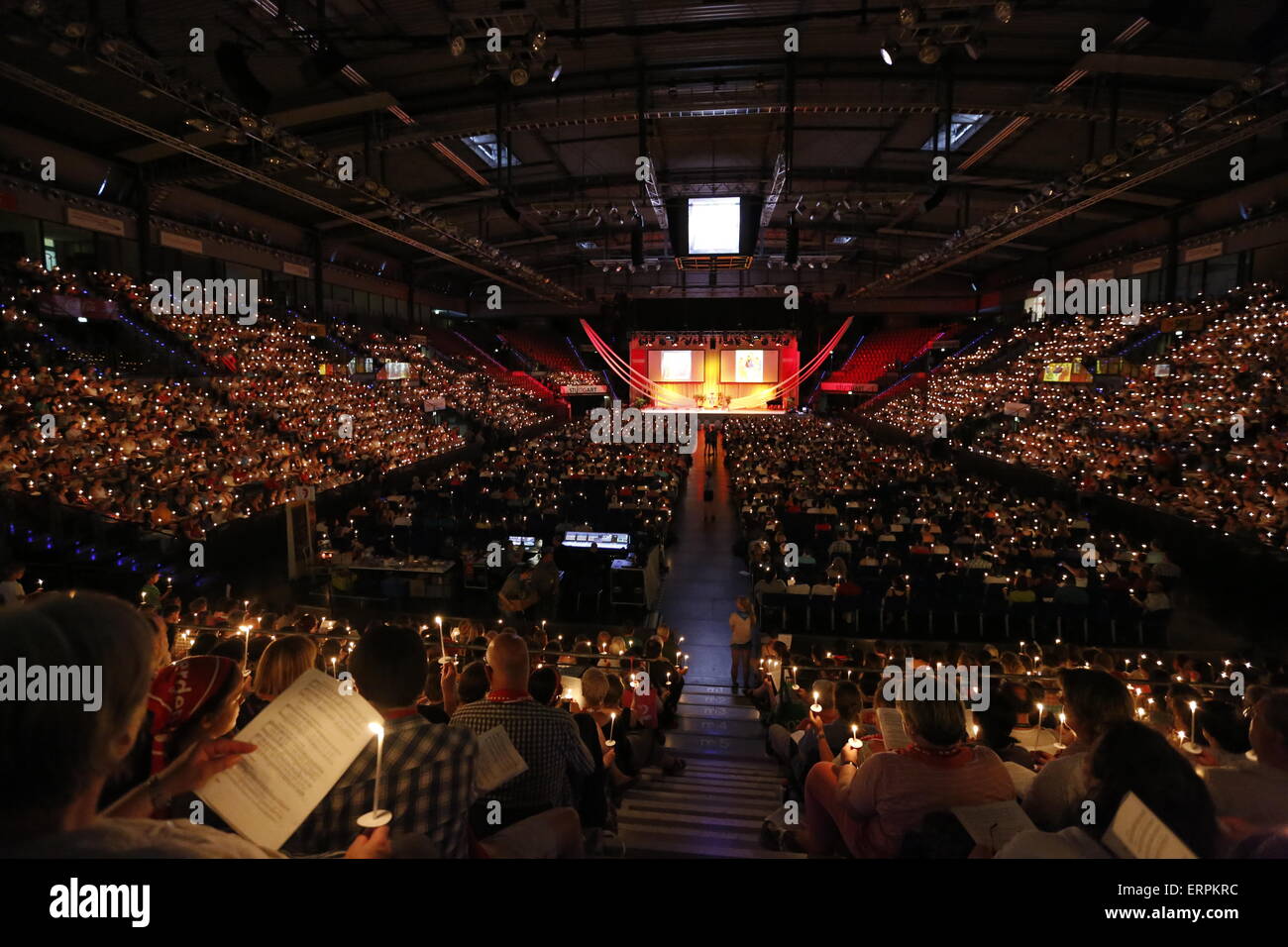 Taize church prayer hi-res stock photography and images - Alamy