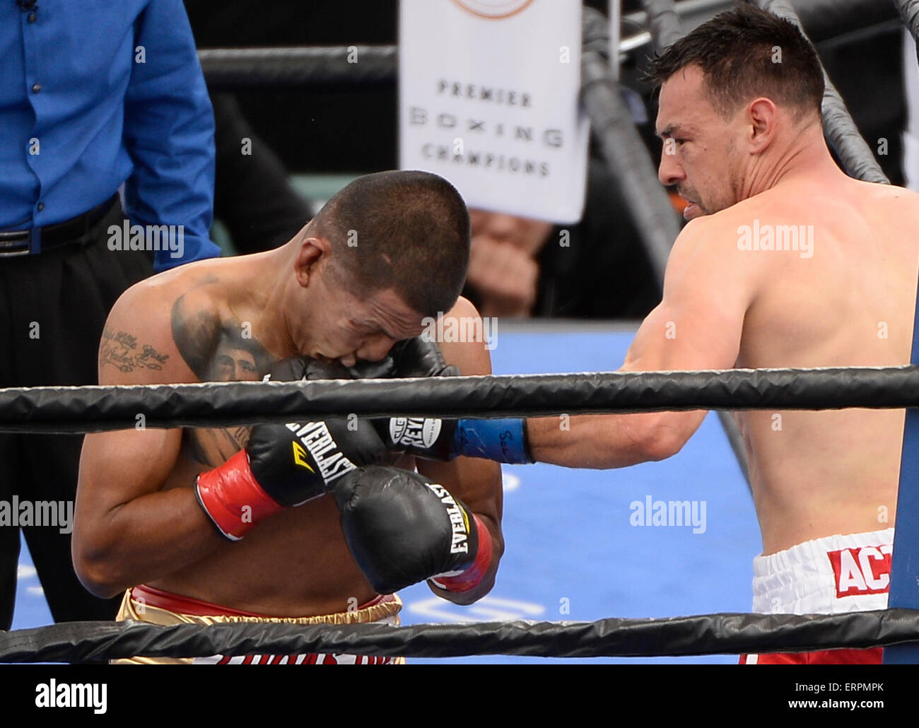 Boxing network robert hi-res stock photography and images - Alamy
