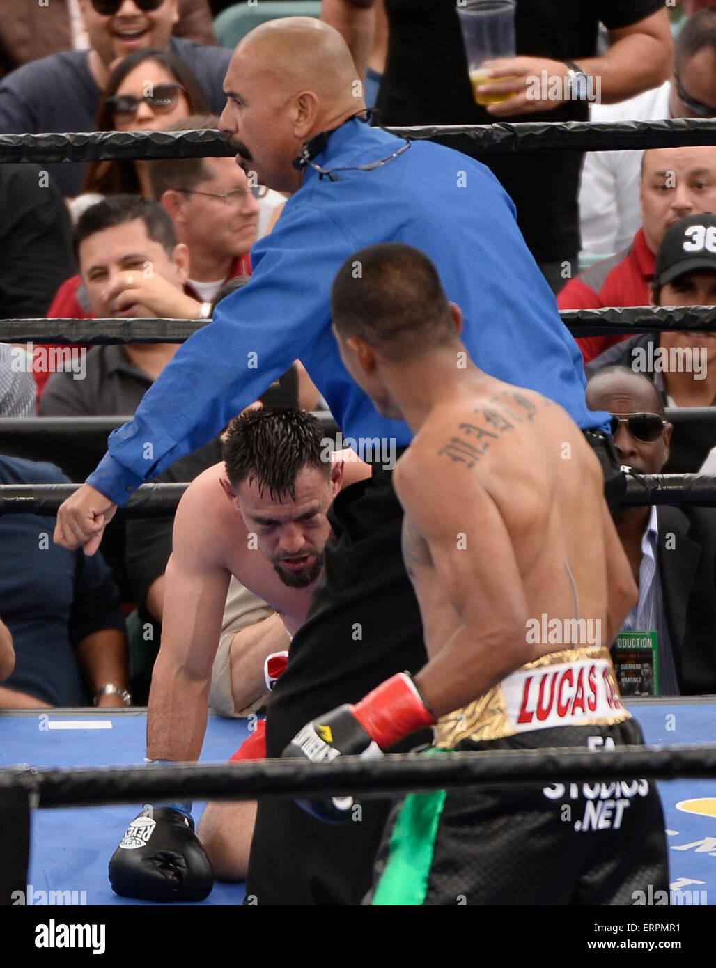 Nbc boxing network hi-res stock photography and images - Alamy