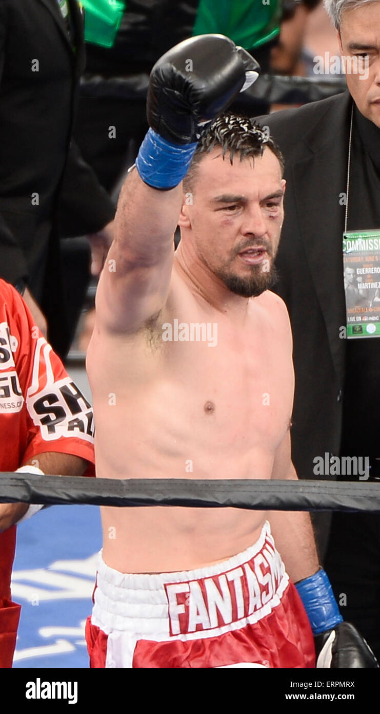 Nbc boxing network hi-res stock photography and images - Alamy
