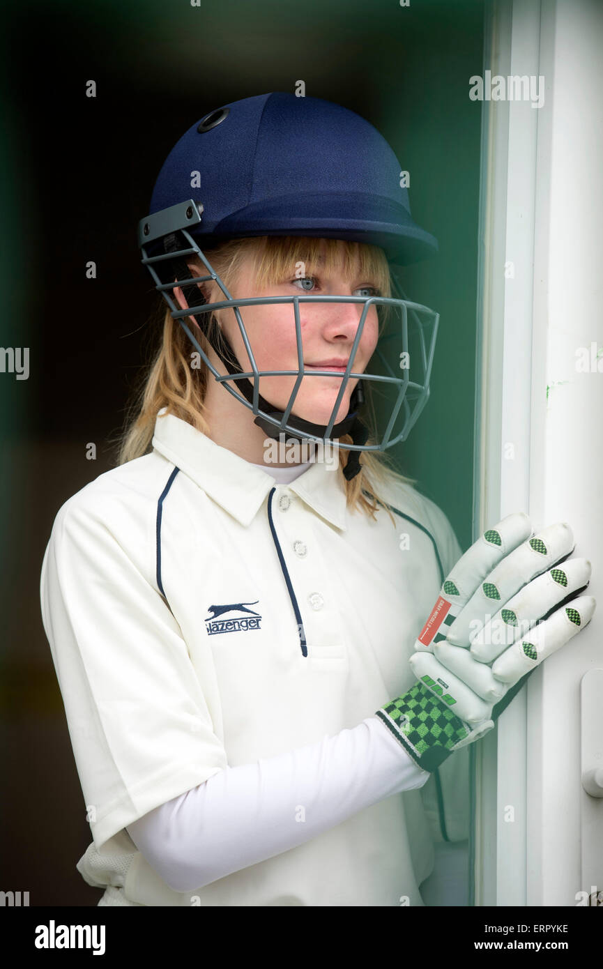 Cricketing whites hi-res stock photography and images - Alamy