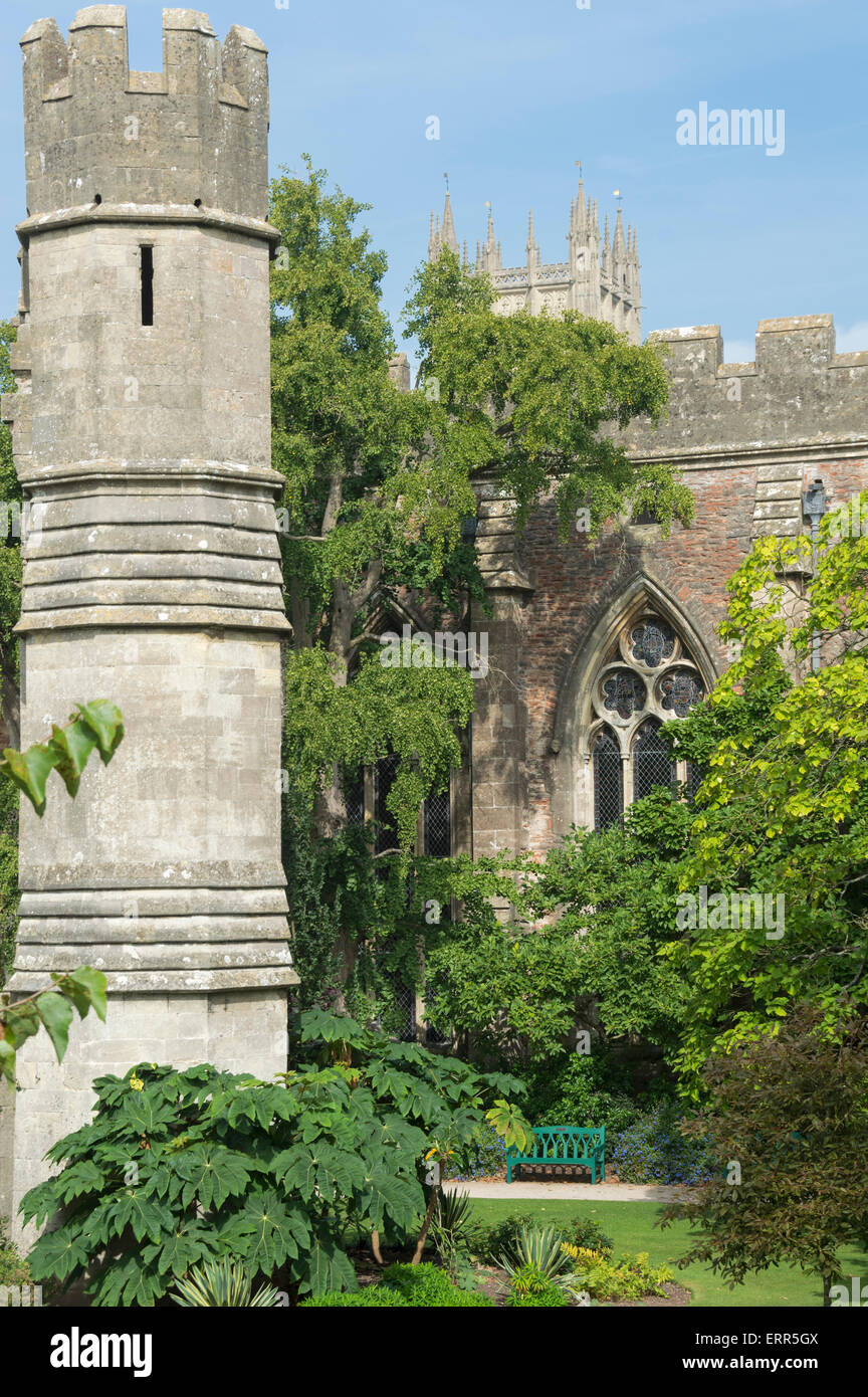 Folly england hi-res stock photography and images - Alamy