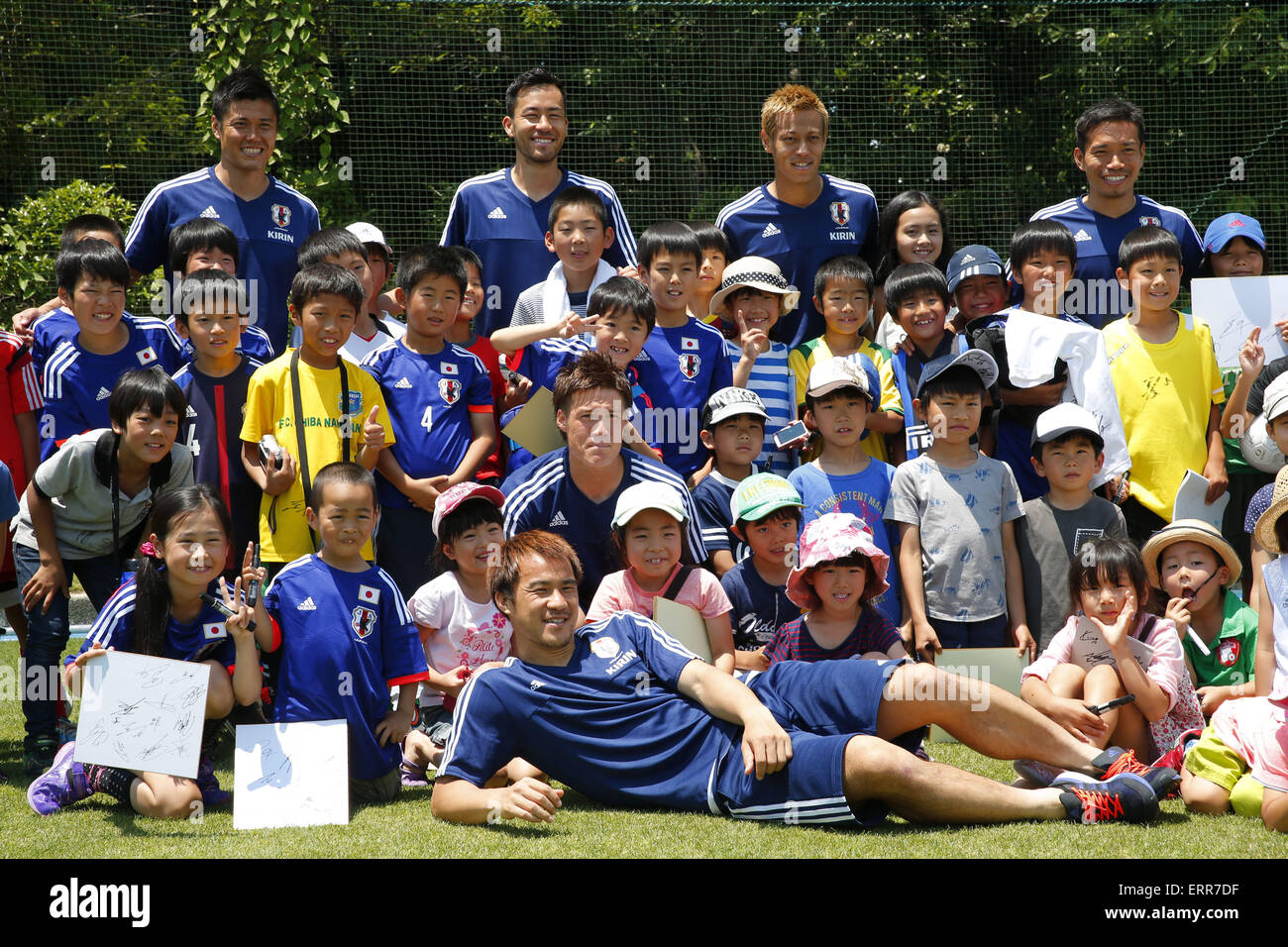 Akitsu Soccer Stadium, Chiba, Japan. 7th May, 2015. (L-R) Eiji ...