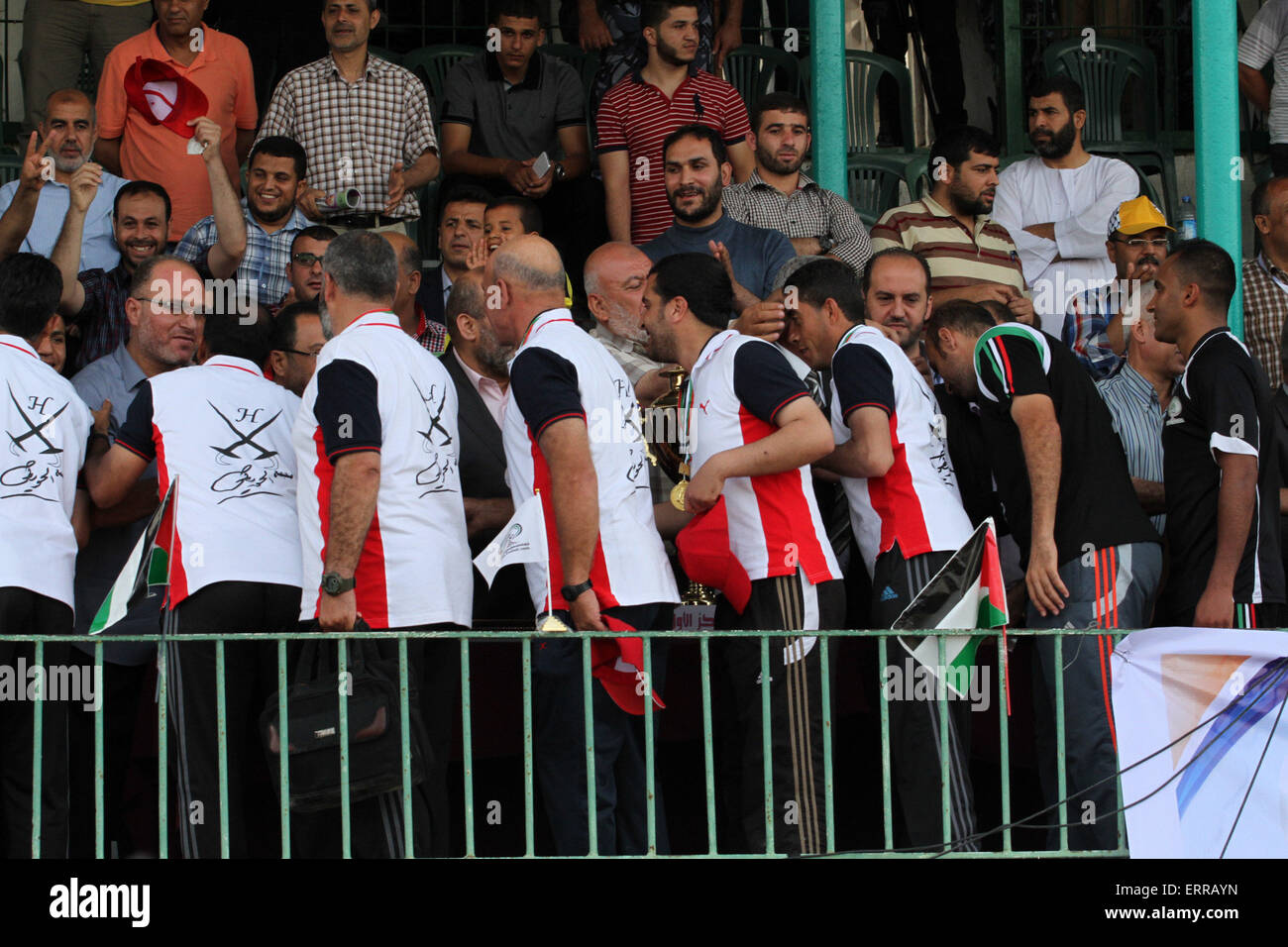 Gaza City, Gaza Strip, Palestinian Territory. 7th June, 2015. Players ...