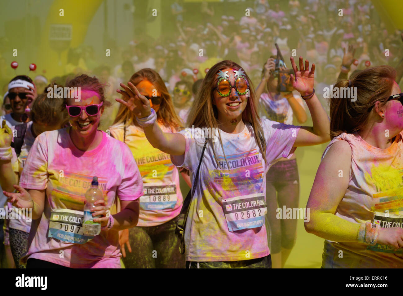 London,UK, 7th June 2015 : Over 19,000 people took part in the Color ...