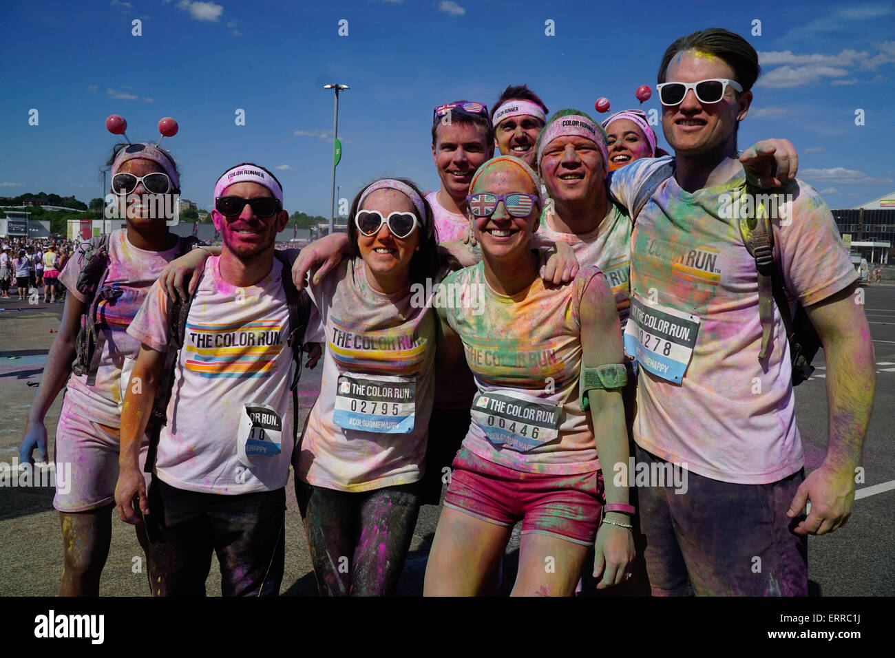 London,UK, 7th June 2015 : Over 19,000 people took part in the Color ...