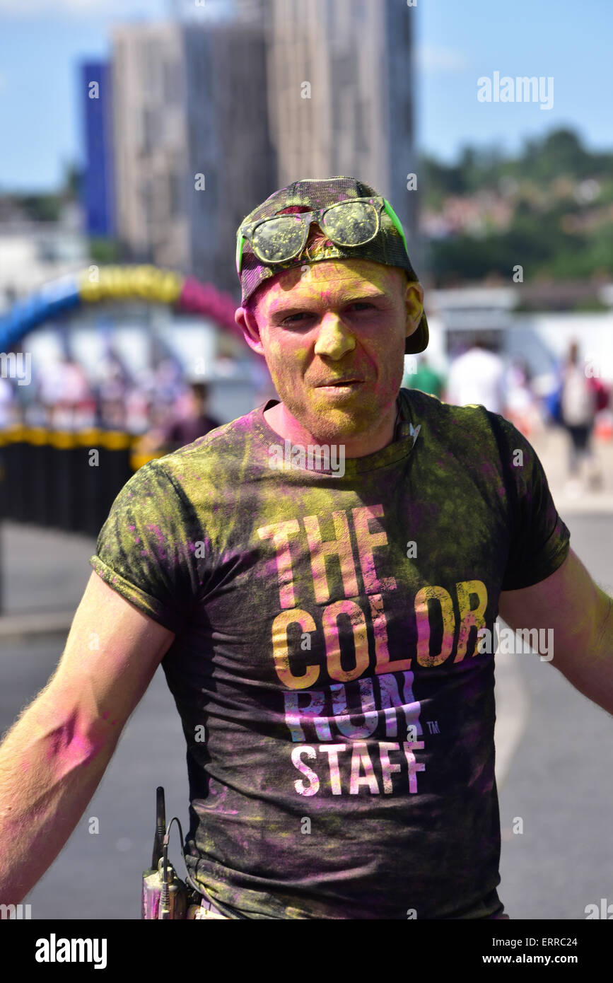 London,UK, 7th June 2015 : Over 19,000 people took part in the Color ...