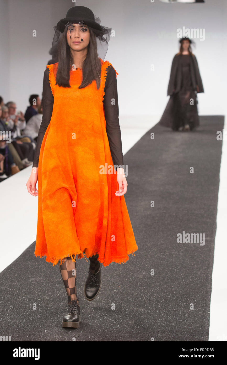 Barwood hi-res stock photography and images - Alamy