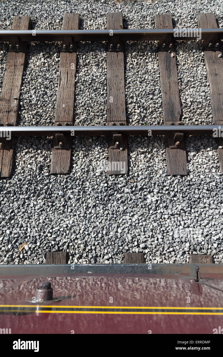 The tracks at the passing loop on the Keighley & Worth Valley Railway ...