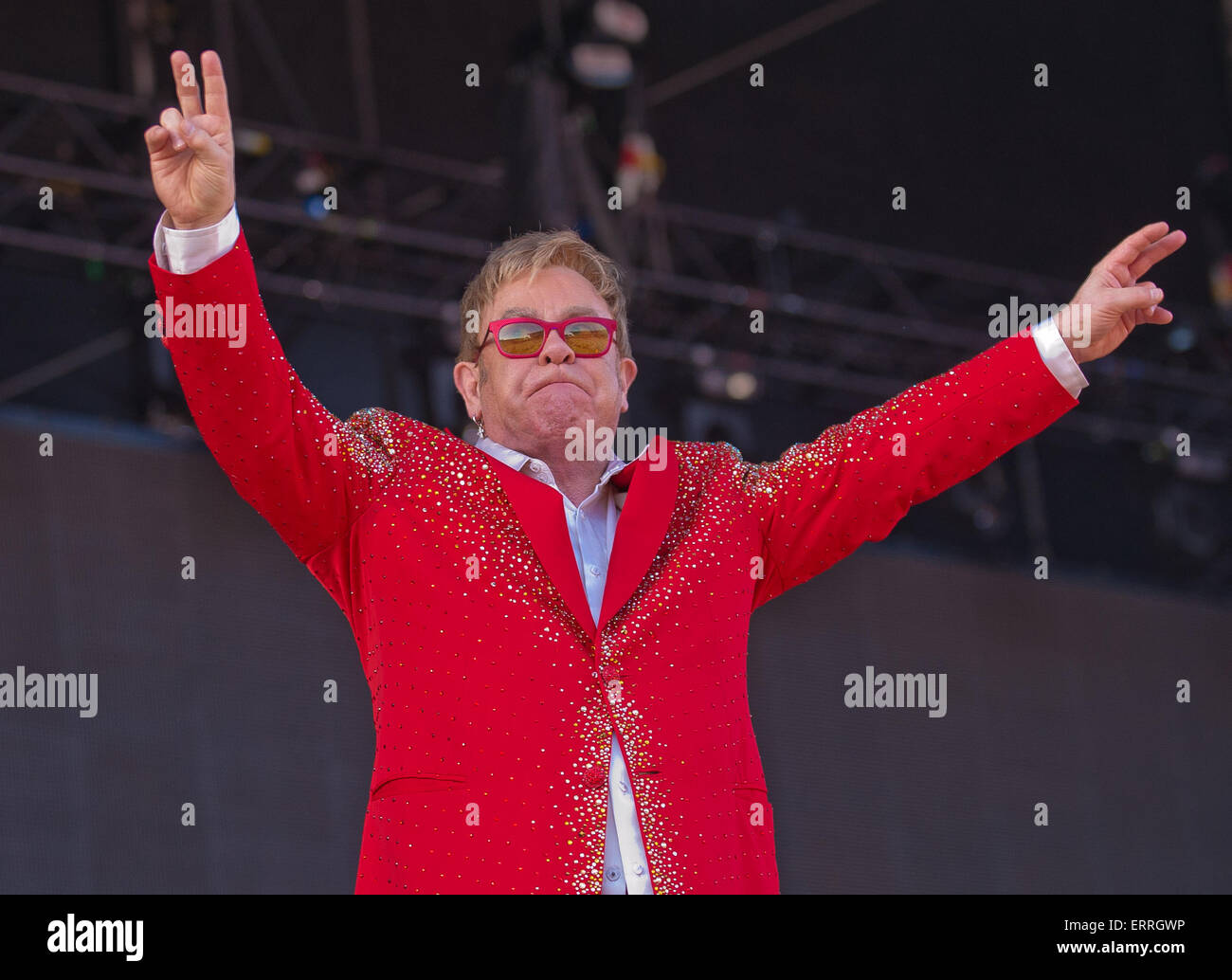 Kingsholm Stadium, Gloucester, UK. 7th June, 2015. Charlie Bryan ...