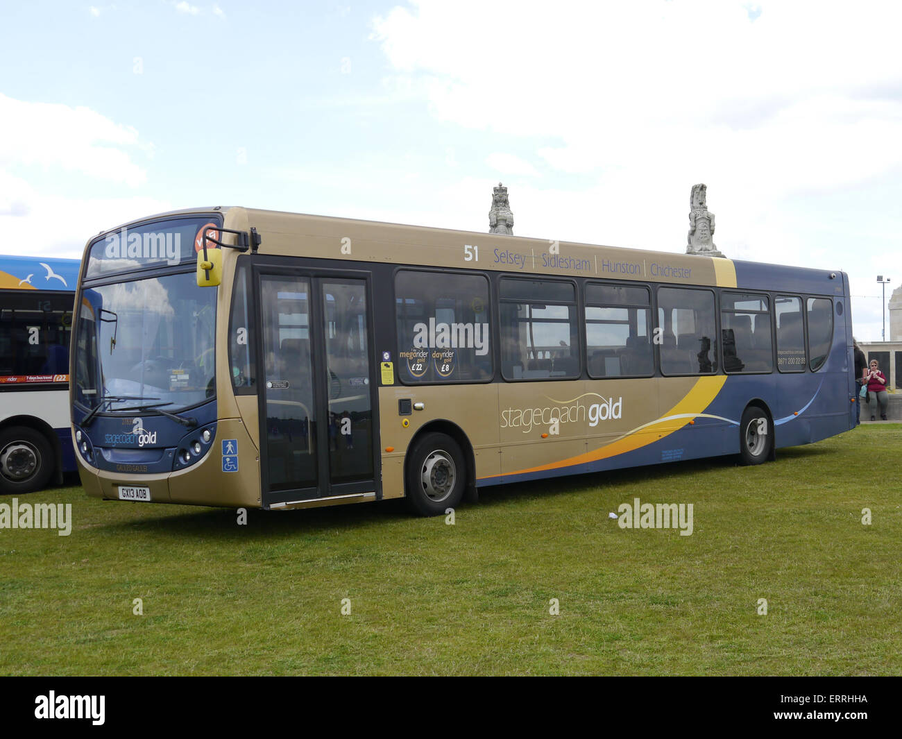 Old english stagecoach hi-res stock photography and images - Alamy