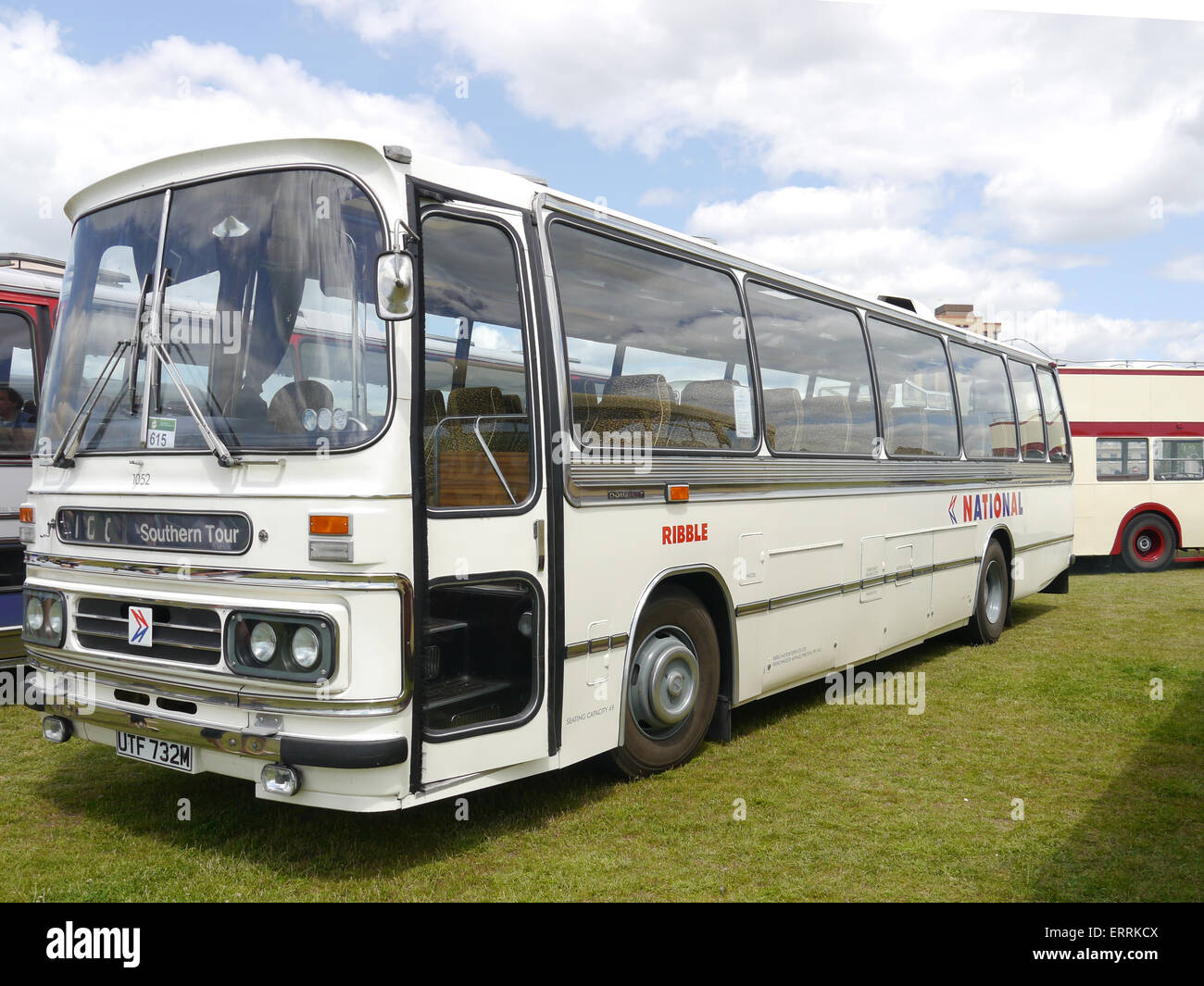 National bus coach 1970s hi-res stock photography and images - Alamy