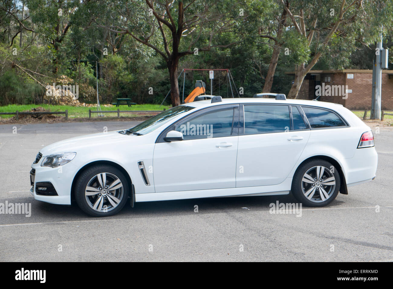 White holden commodore High Resolution Stock Photography and Images - Alamy