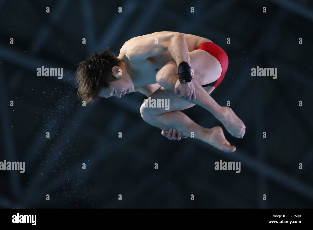 Diving platform indoor hi-res stock photography and images - Alamy