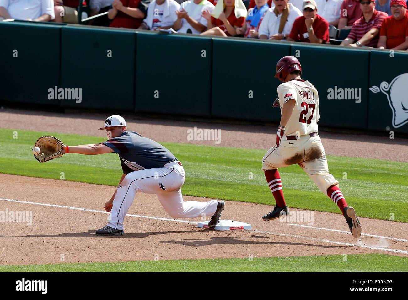 Jun, 2015: Missouri State first baseman Justin Paulsen #1 reaches for ...