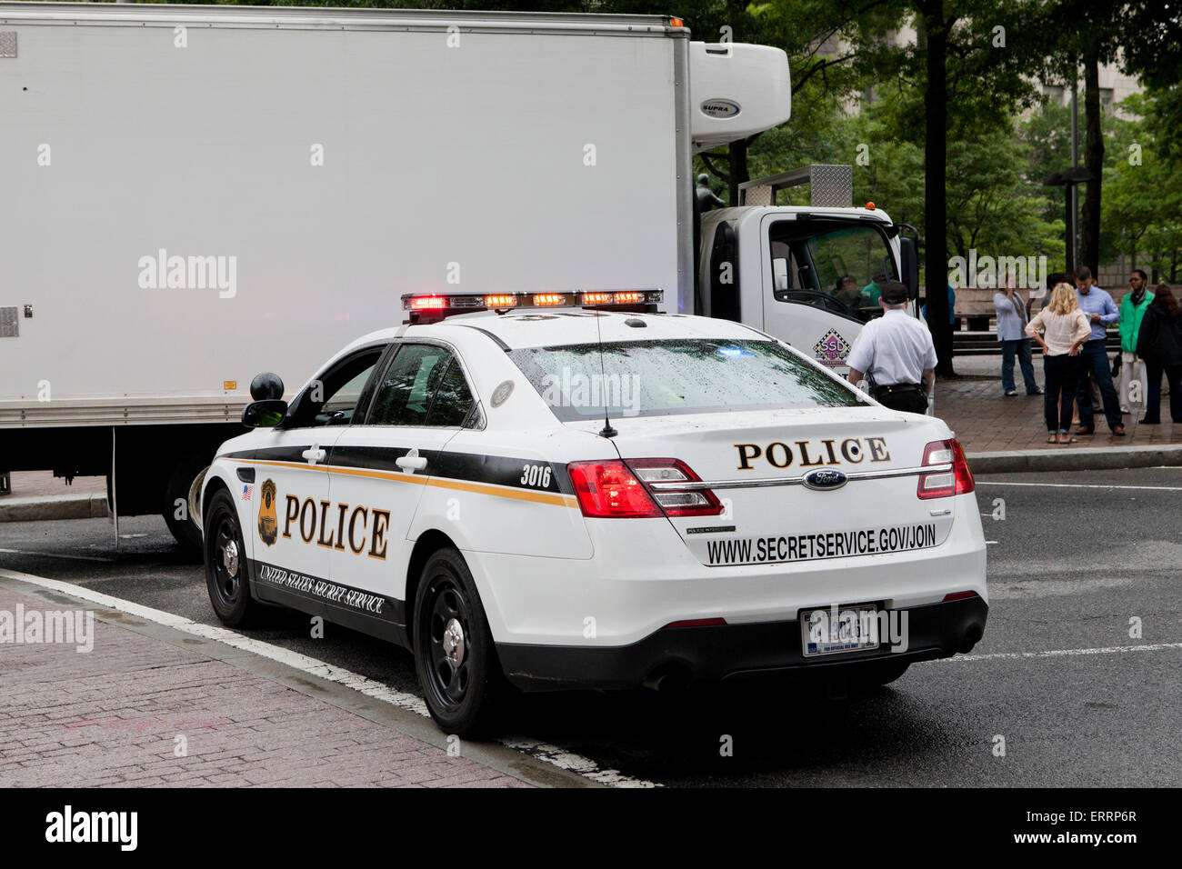Box truck usa hi-res stock photography and images - Alamy