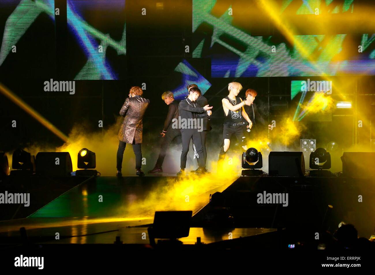 Taipei, Taiwan, China. 6th June, 2015. Korea idol group BEAST world ...