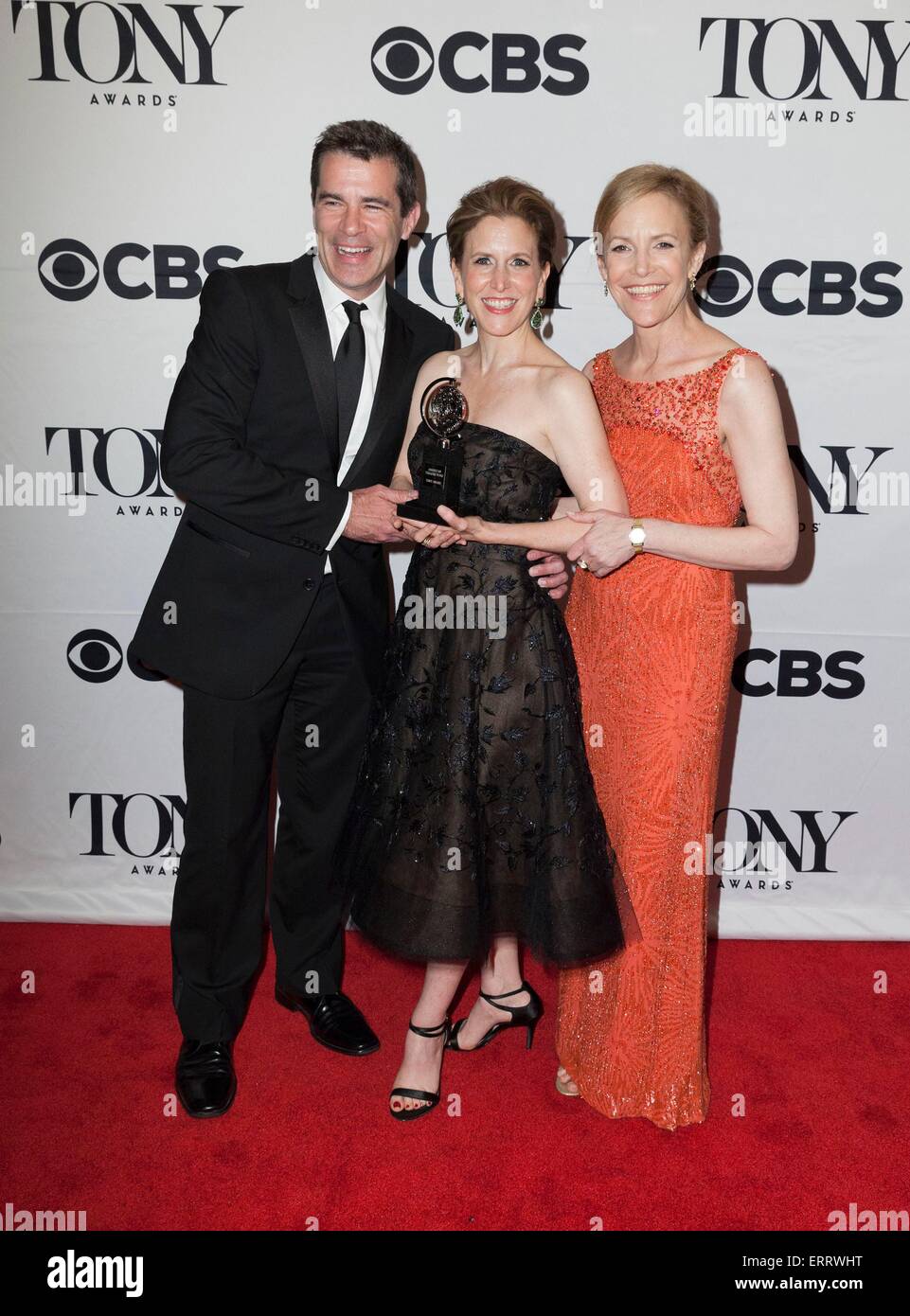 New York, NY, USA. 7th June, 2015. Mike Isaacson, Kristen Caskey ...