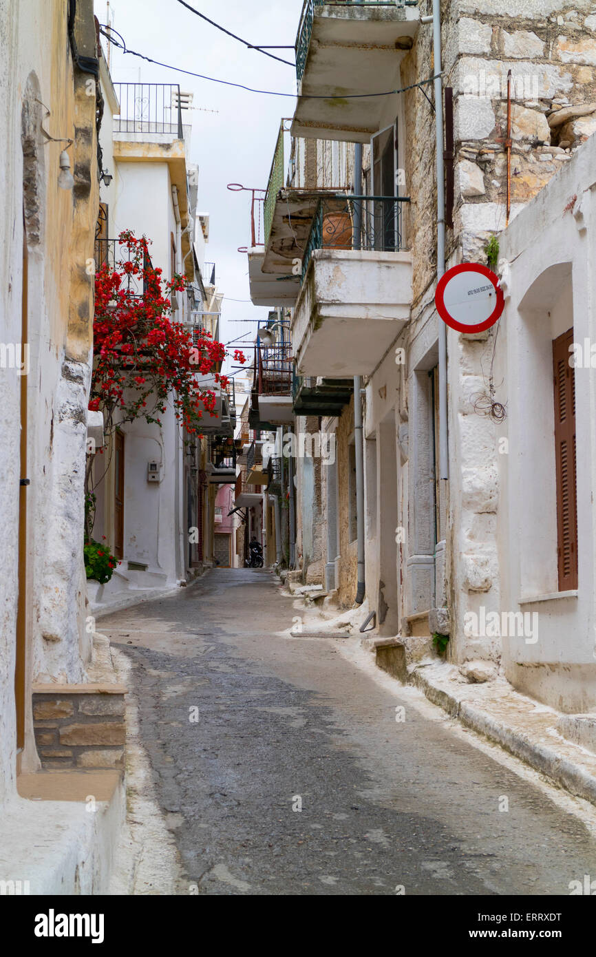 Alley in the village of Pyrgi, on the isle of Chios, Greece Stock Photo ...
