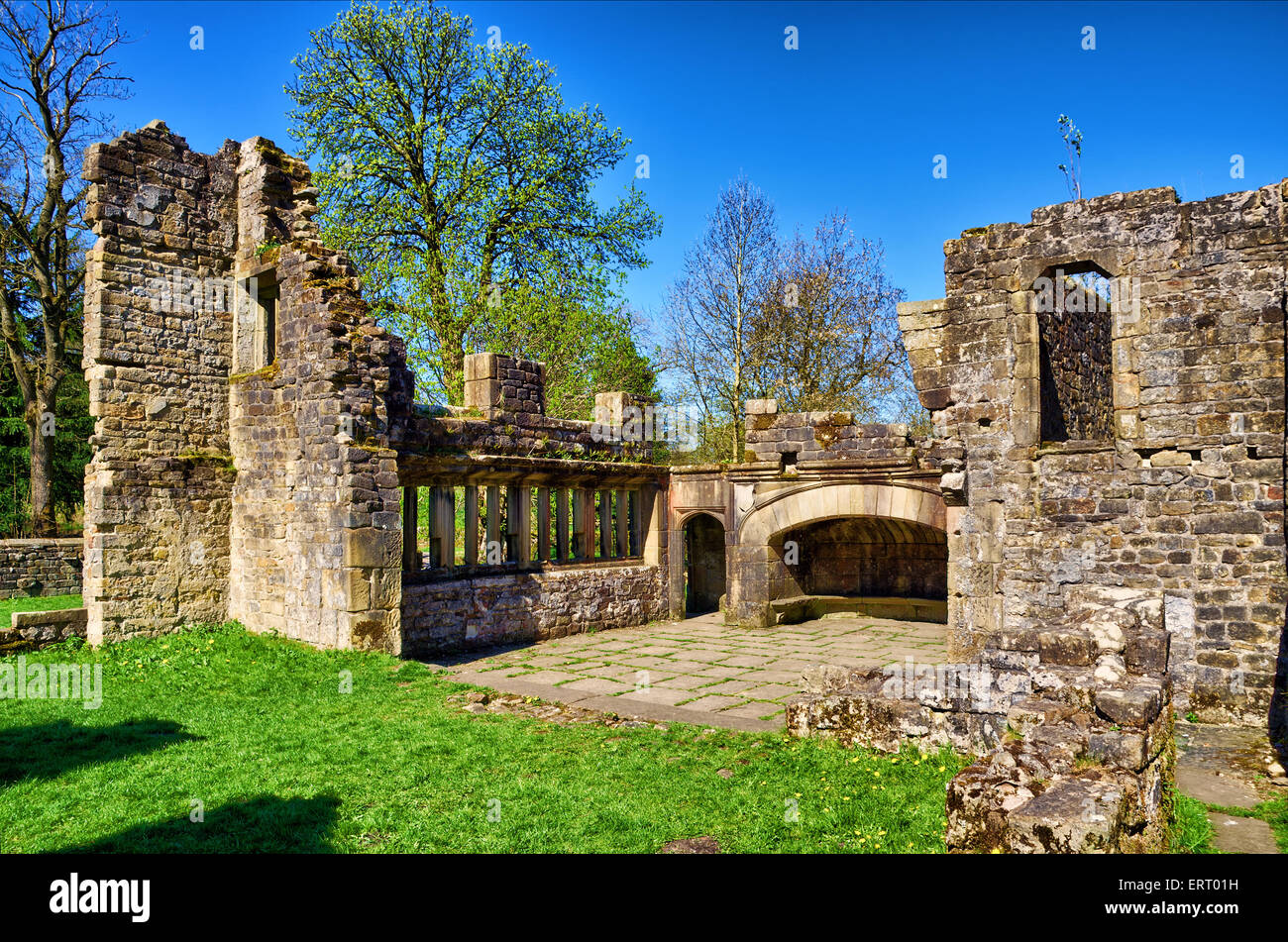 Ruins of wycoller hall hi-res stock photography and images - Alamy