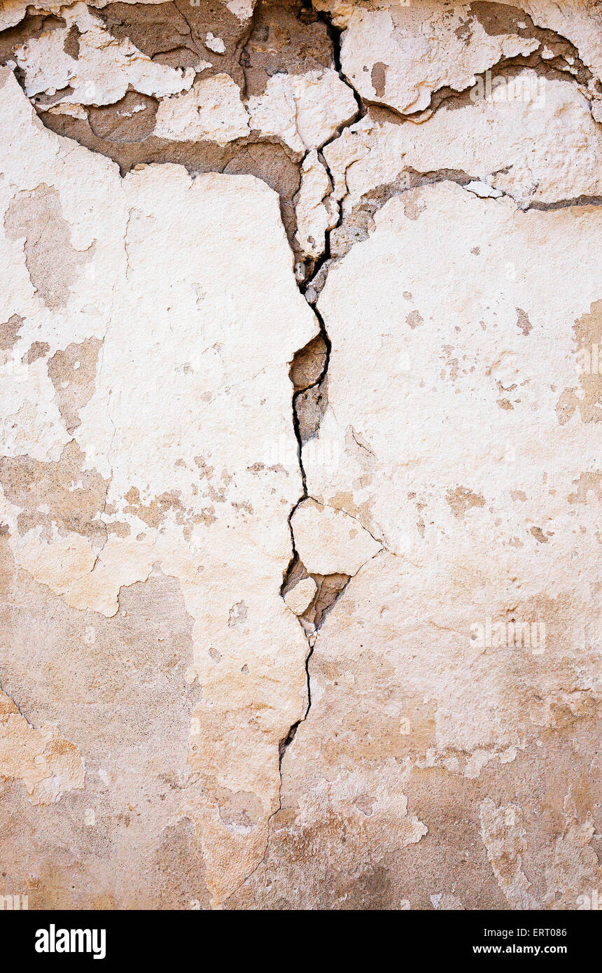 the collapsing wall Stock Photo - Alamy