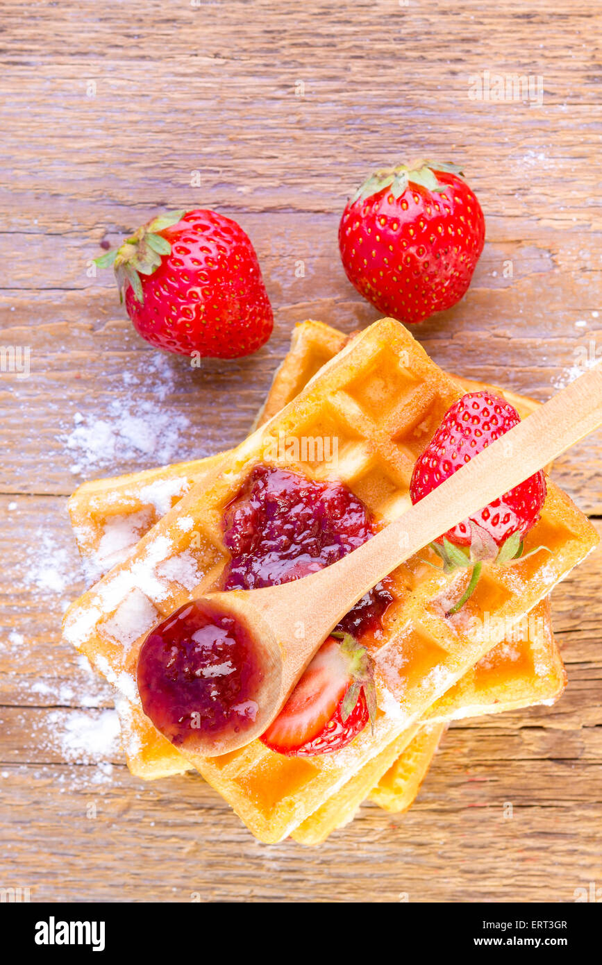 Jam wafers hi-res stock photography and images - Alamy