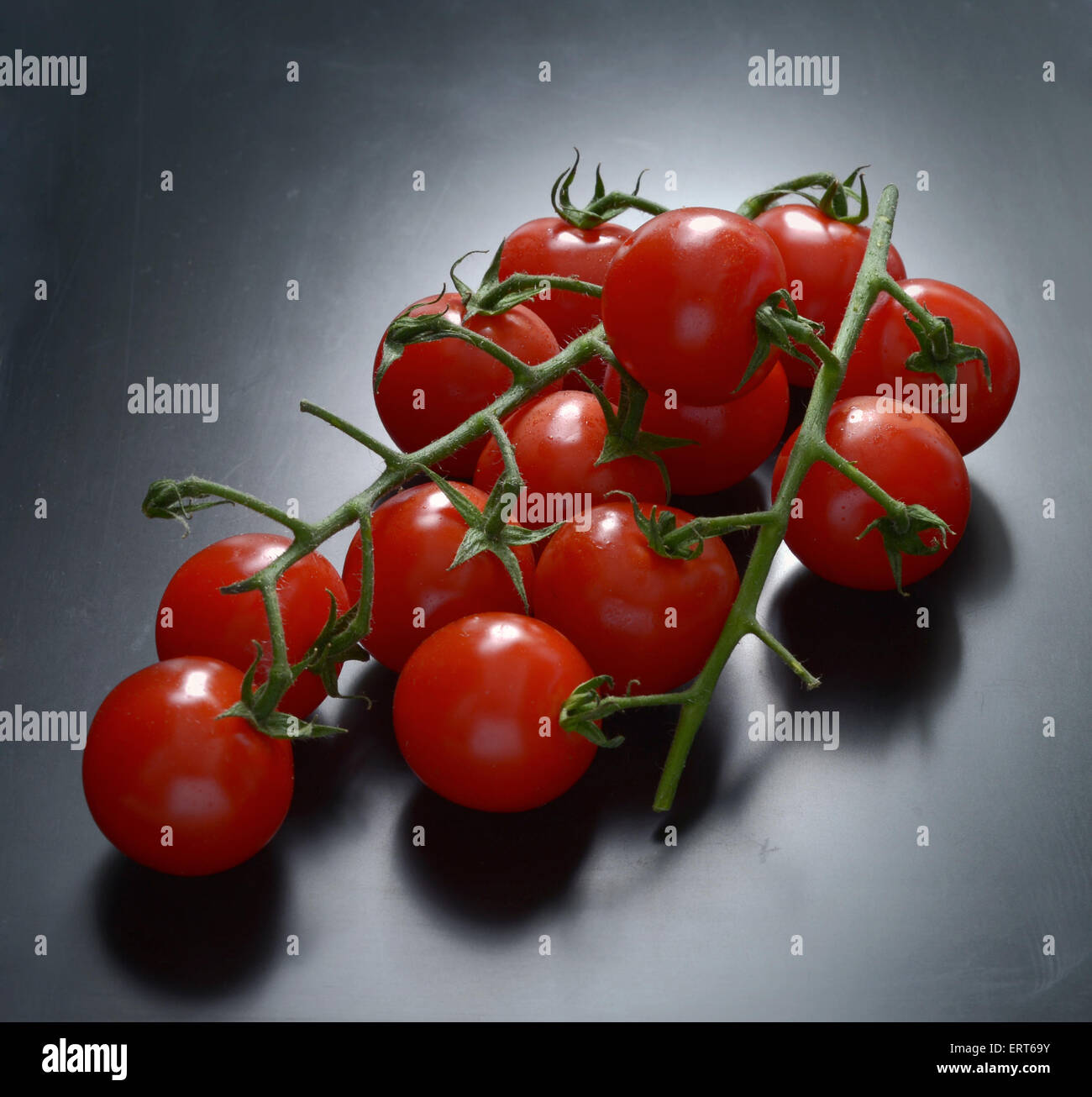 Cooking fresh tomatoes hi-res stock photography and images - Alamy