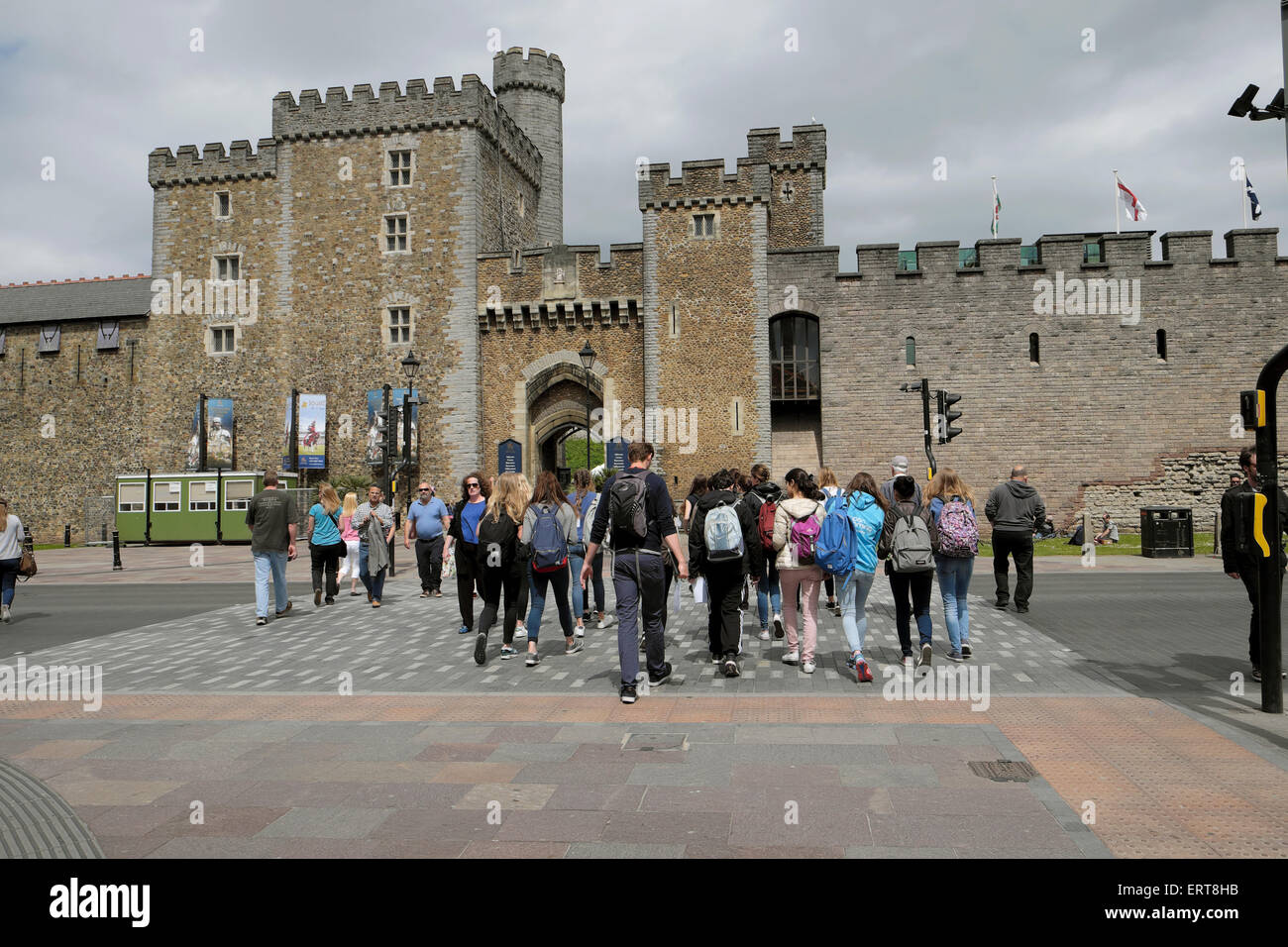 Entrance gate cardiff castle wales hi-res stock photography and images ...