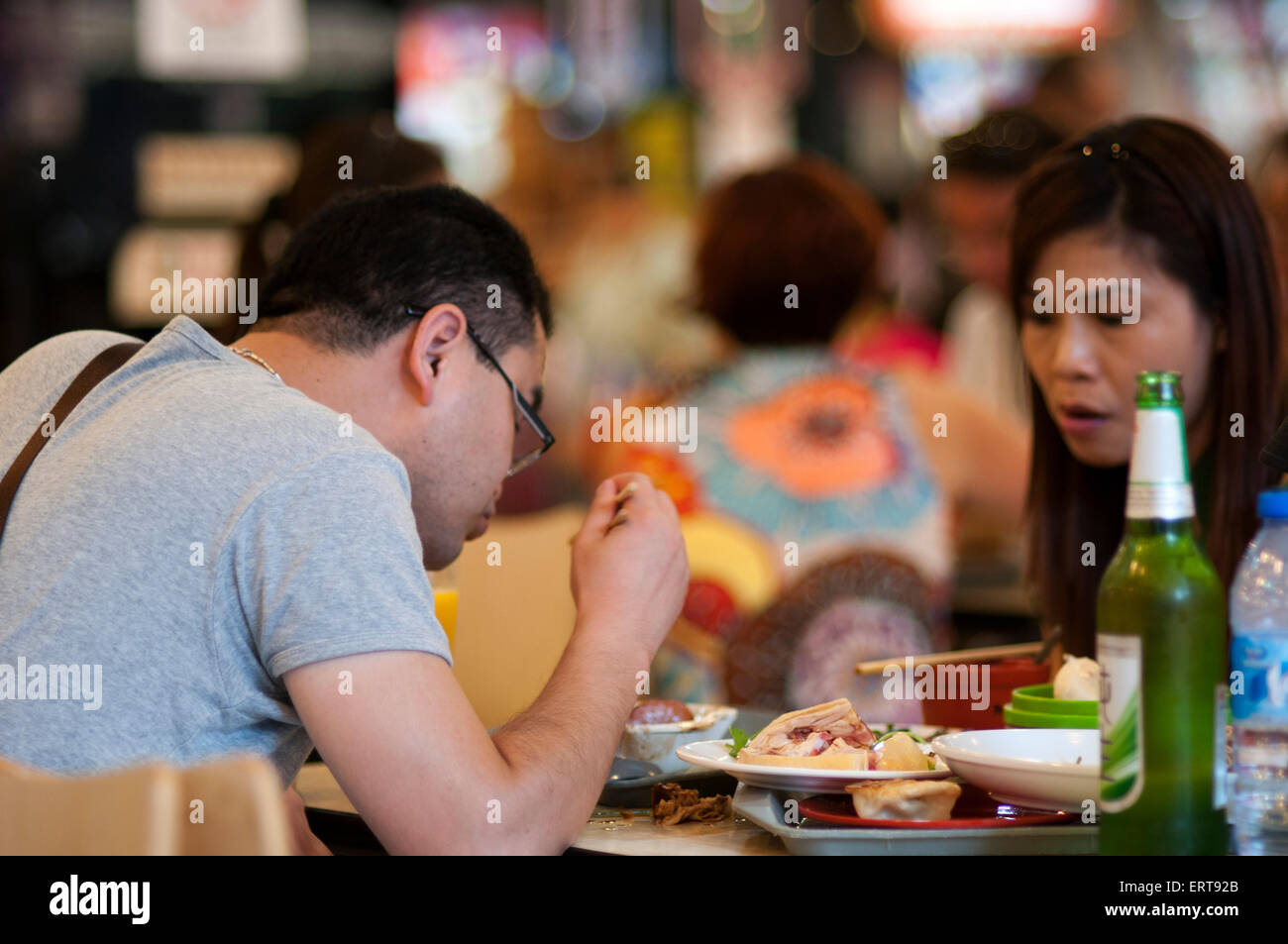 Two Young Chinese Women enjoying Nanxiang Dumpling House Yuyuan Bazaar ...