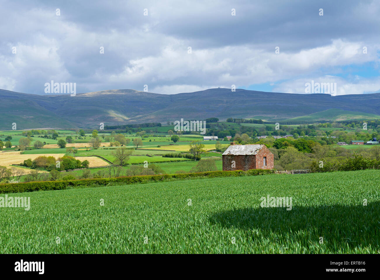 Cross Barn High Resolution Stock Photography and Images - Alamy