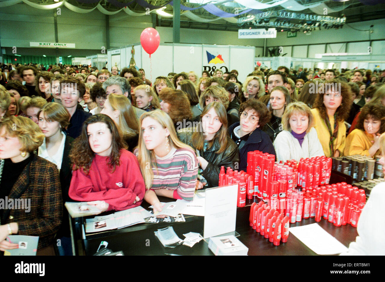 Clothes Show Live, NEC, Birmingham, 7th December 1991. Amanda ...