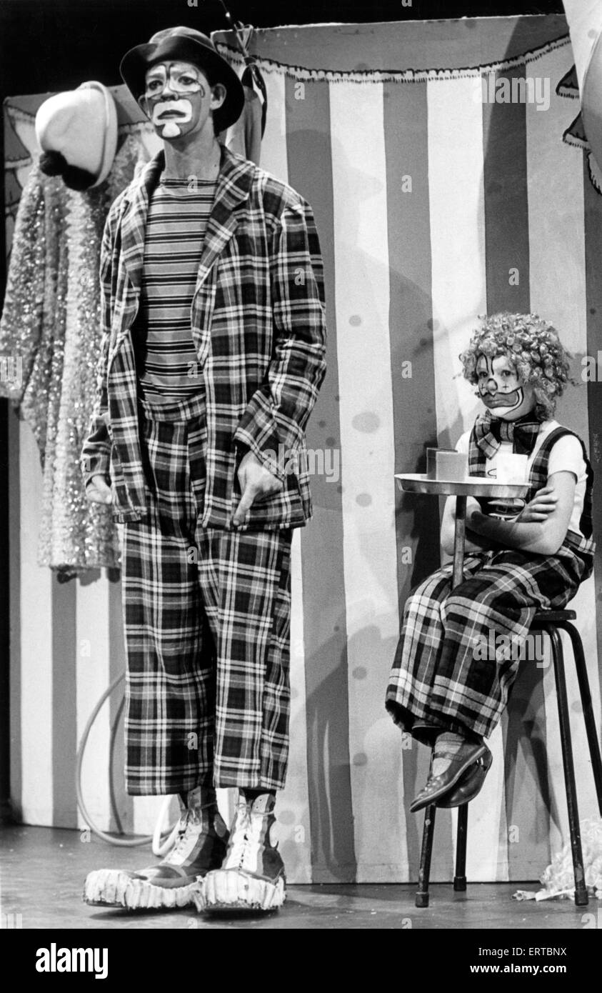 1980s circus hi-res stock photography and images - Alamy