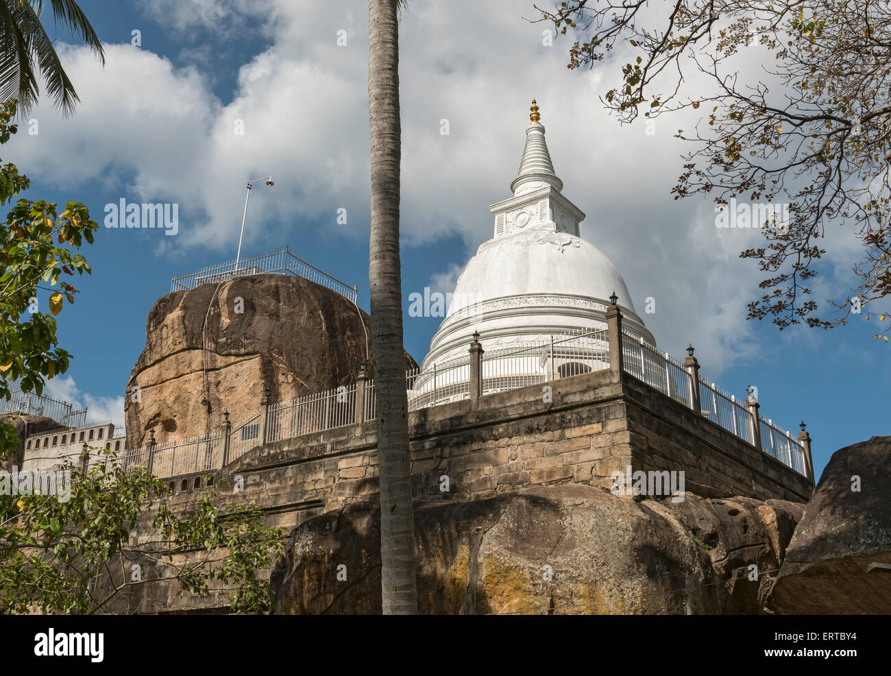 Isurumuni Temple, Anuradhapura, Sri Lanka Stock Photo - Alamy