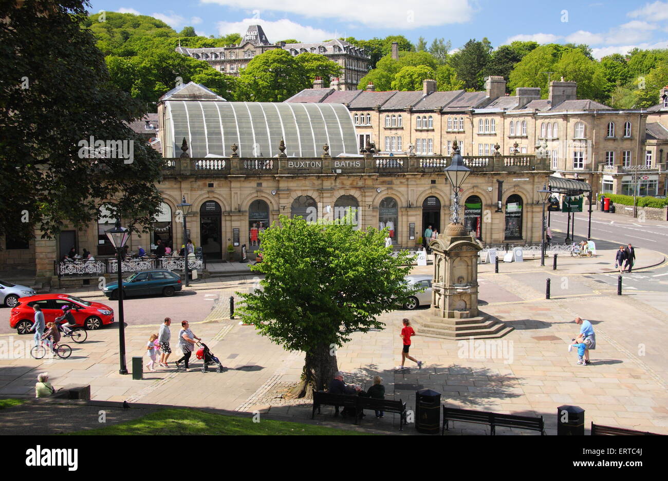 Buxton Baths and the Cavendish Arcade reatail centre on The Crescent in ...