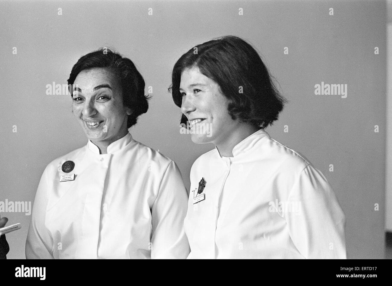 News present Black and White Stock Photos & Images - Alamy